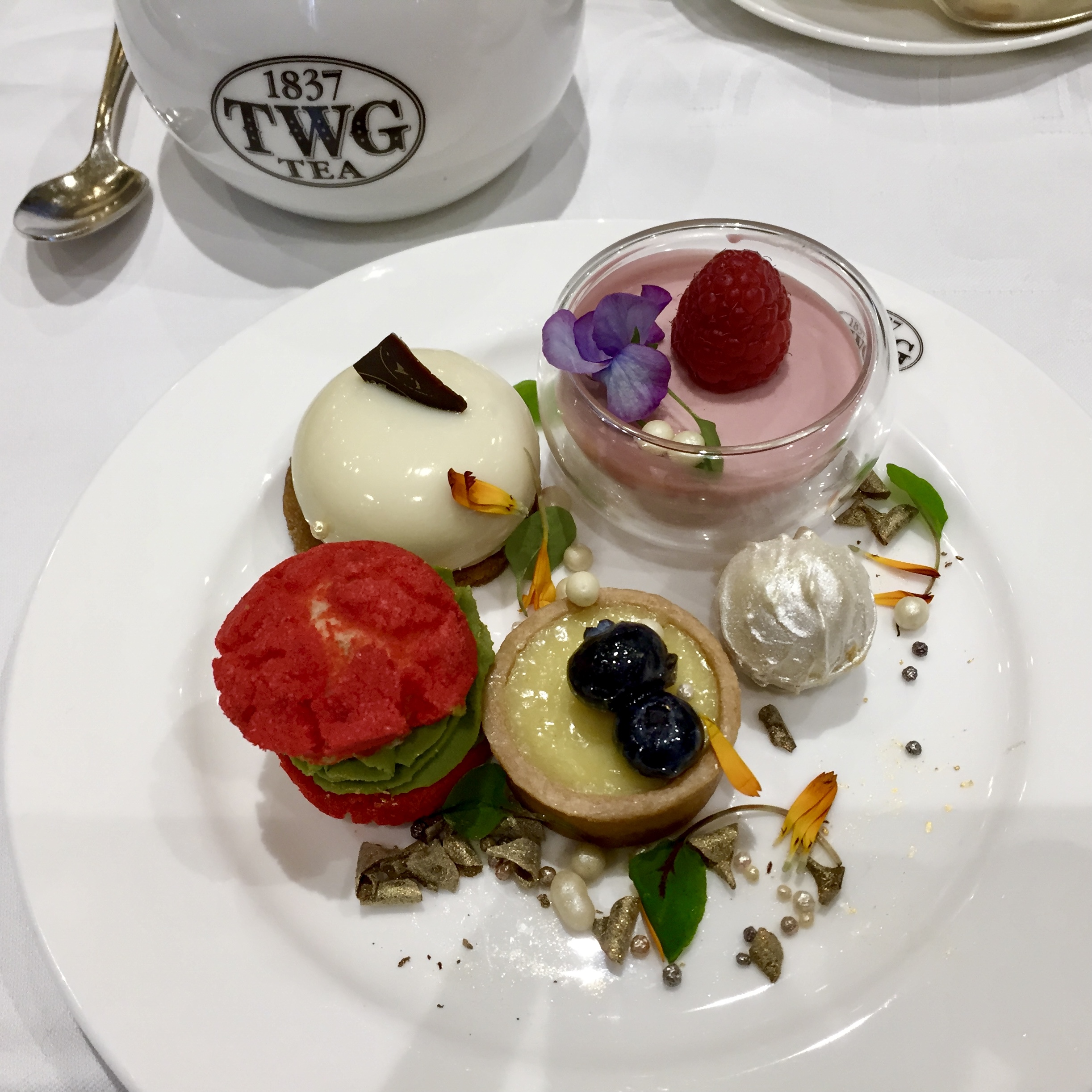 High Tea in Vancity – arielaonthego